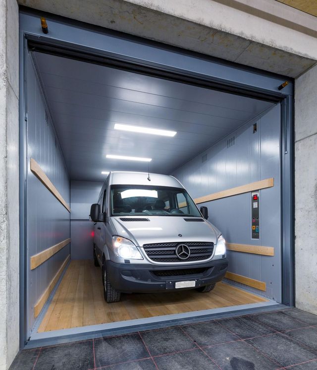 Autoaufzüge | Lüthi-Aufzüge AG